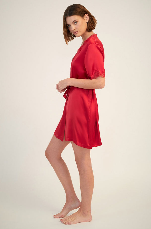 100% Silk Robe with Lace in Ruby | GINIA - GINIA